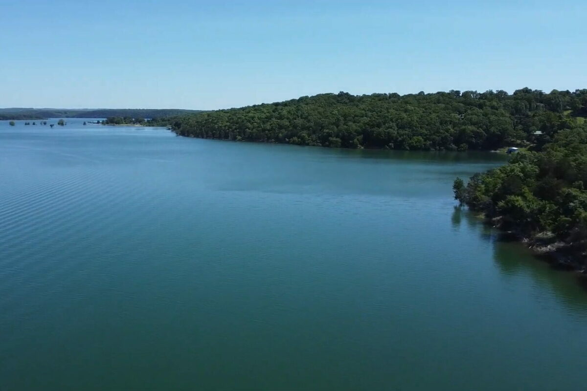 12 Best Lakes in Missouri for Fishing - Complete Guide - Lake Access