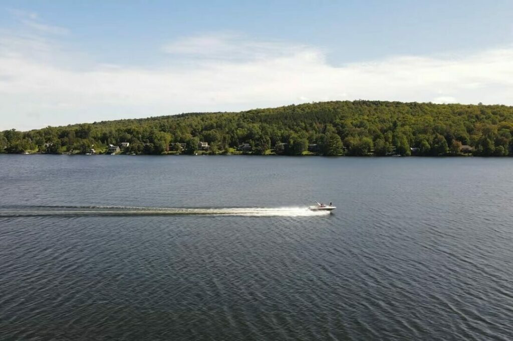 18 Best Lakes in Vermont in 2023 - Lake Access